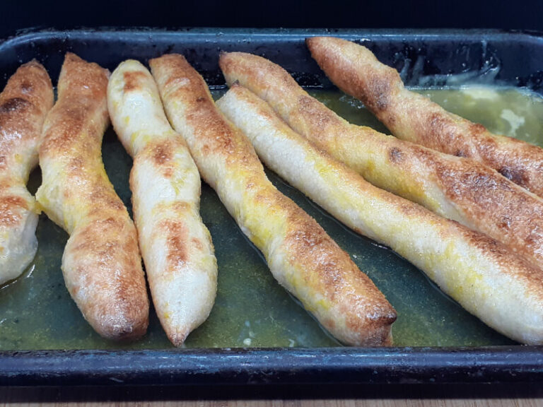Twisty Bread - JAHZKITCHEN