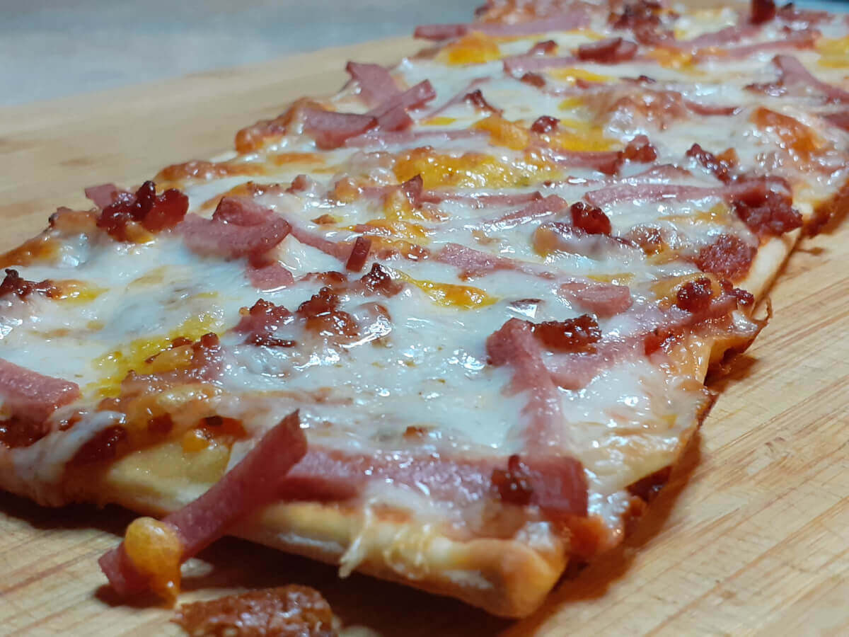 Mini Pizzas - JAHZKITCHEN