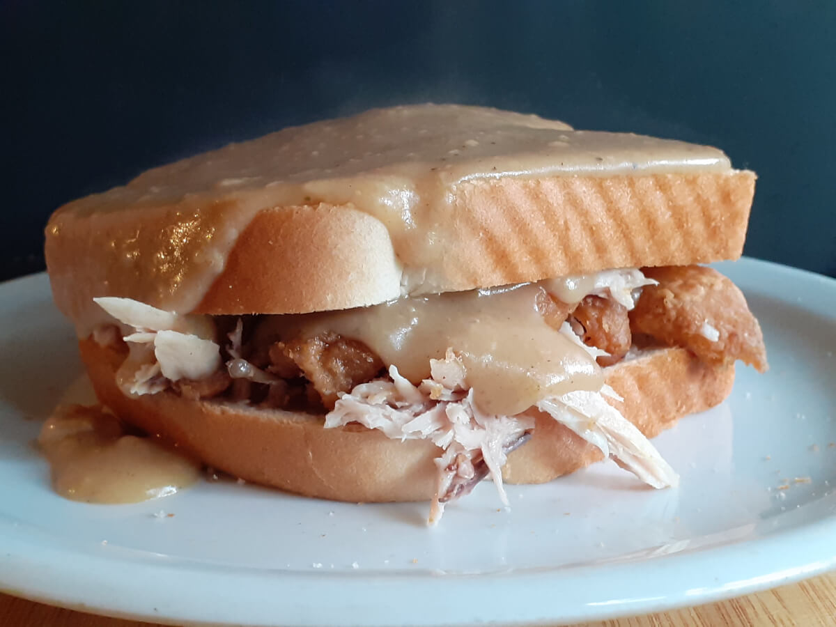 JFC Hot Chicken Sandwich | A JAH Product Recipe - JAHZKITCHEN