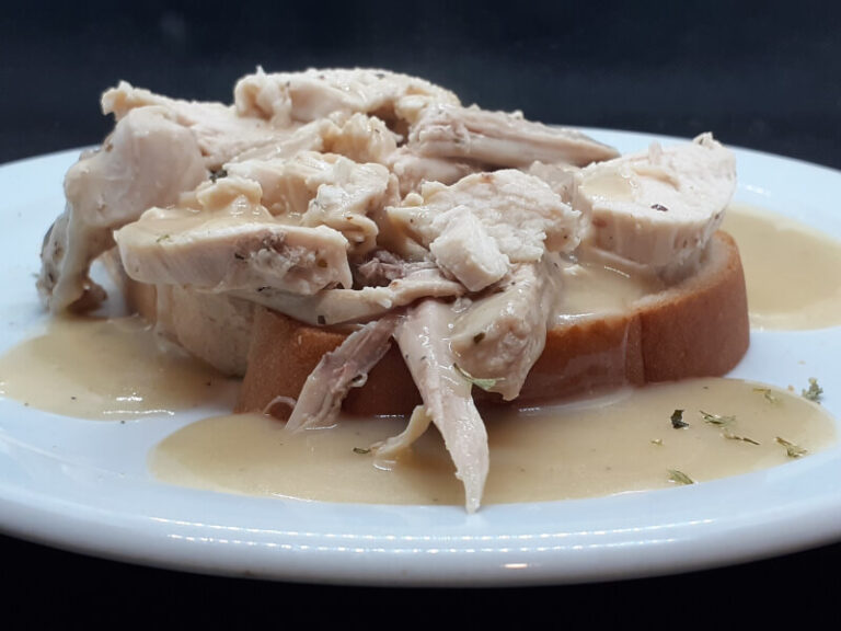 Hot Turkey Sandwich - JAHZKITCHEN